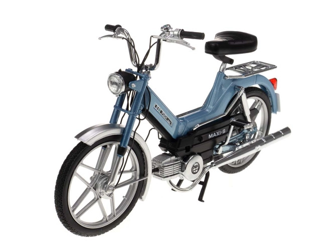 Looking for a Puch Maxi S 1:10 scale model light blue metallic?