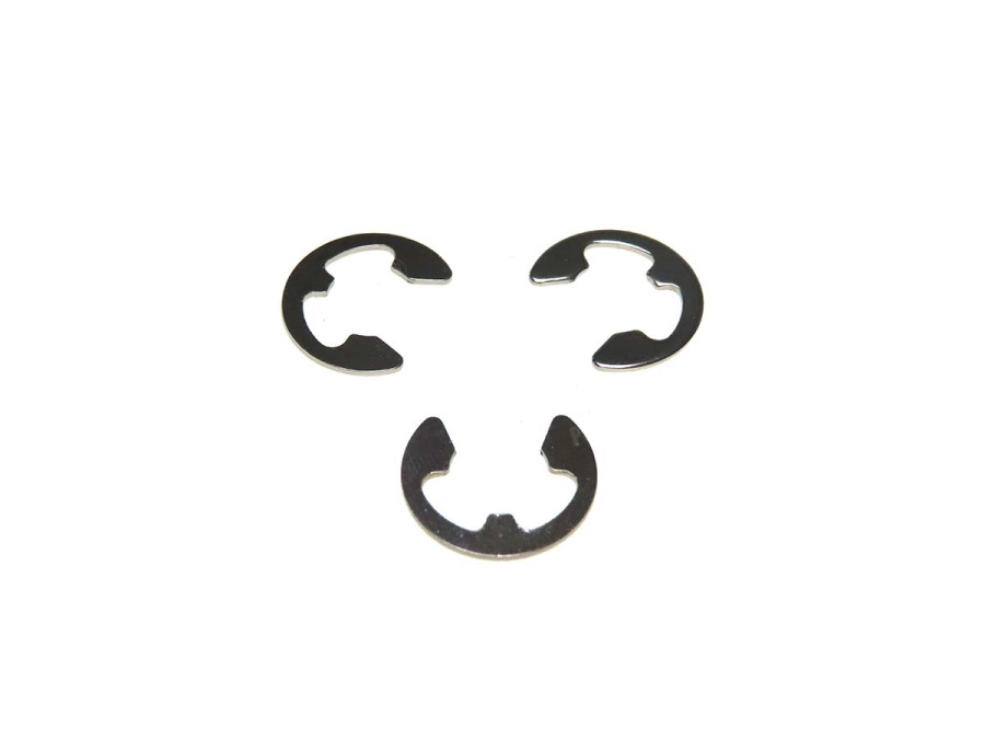 Looking for a replica clutch-axle clip for Puch?