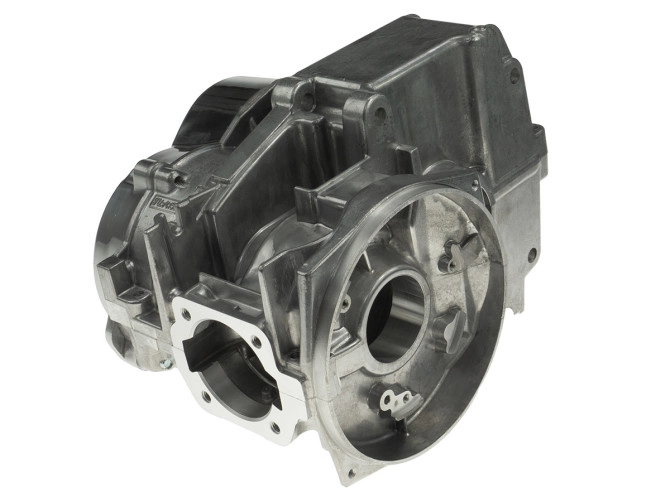 Puch Maxi E50 kickstart 4-bearing engine case with kickstart cover