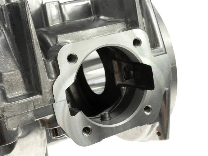 Puch Maxi E50 kickstart 4-bearing engine case with kickstart cover