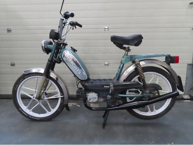 Looking for a Homoet P4 exhaust for 50cc 70cc Hercules mopeds?