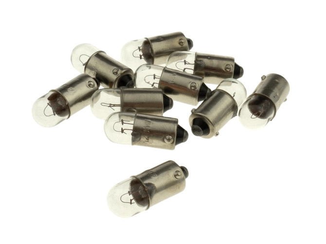 Looking for a BA9 Lamp 12 Volt 4 Watt Tail light 10 pieces